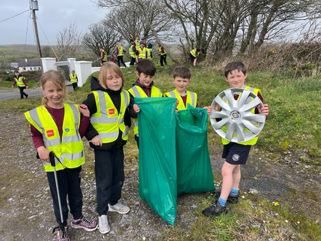 Big Rath Clean Up! – Rath National School
